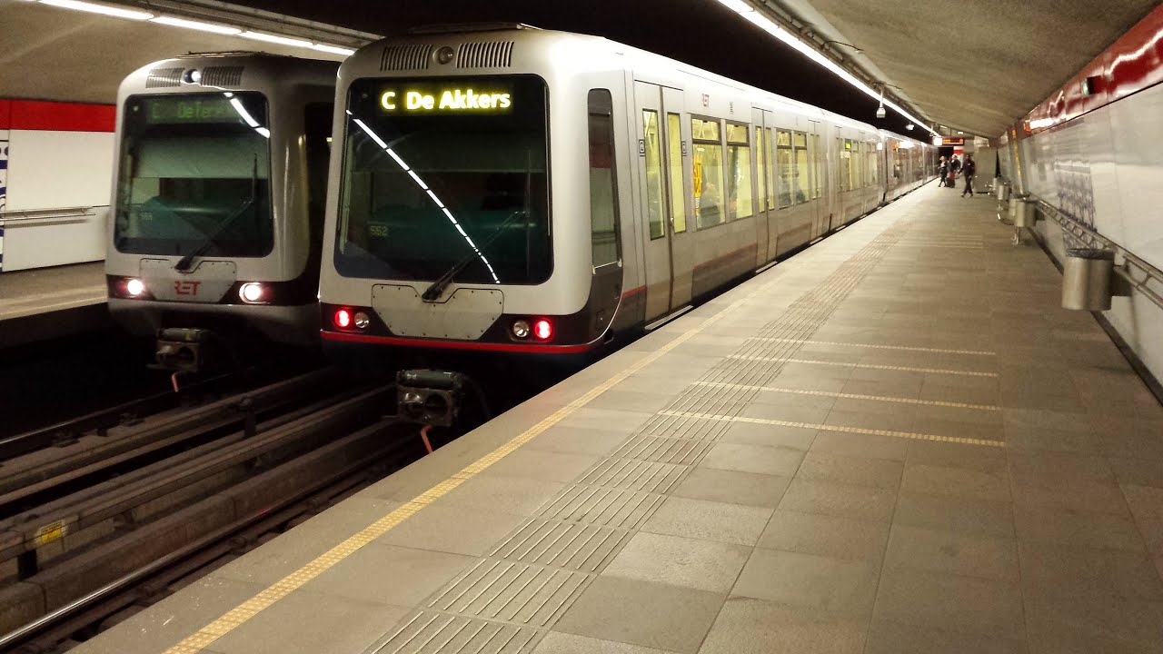 RET Metro 2x 3*Type B (5350+5301 & 5327+5340 na Mid-Life Revisie) op ...