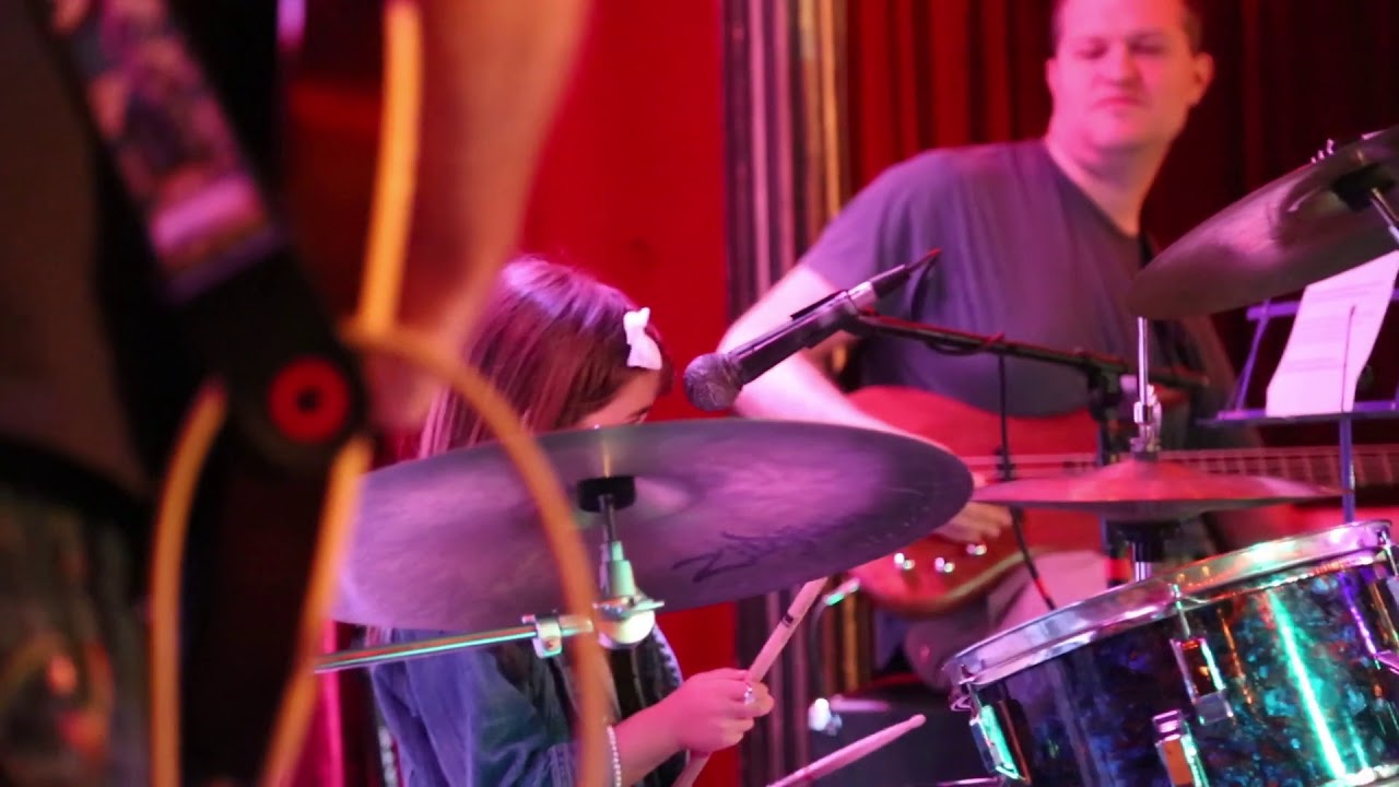 Laura Roller - Live Music at the Spiderhouse Ballroom in Austin, Texas ...