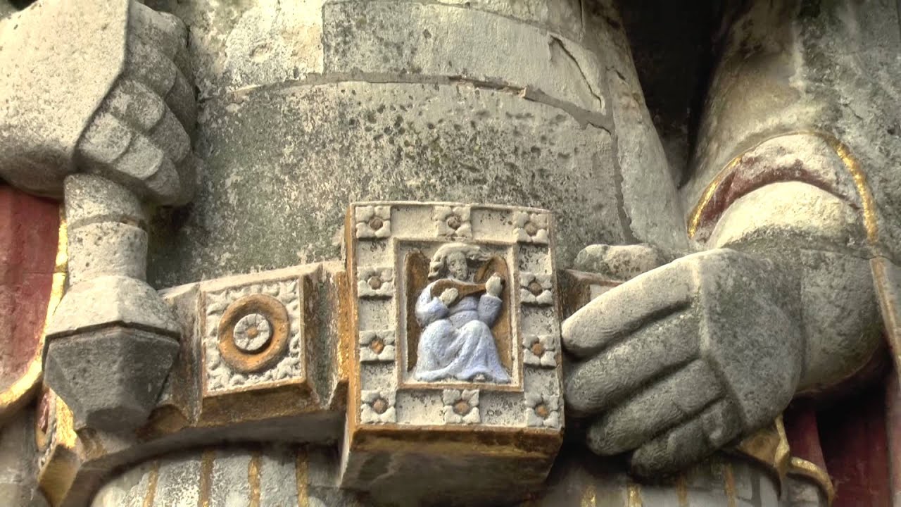 DER BREMER ROLAND - THE ROLAND STATUE - BREMEN - DECEMBER 10, 2015 ...