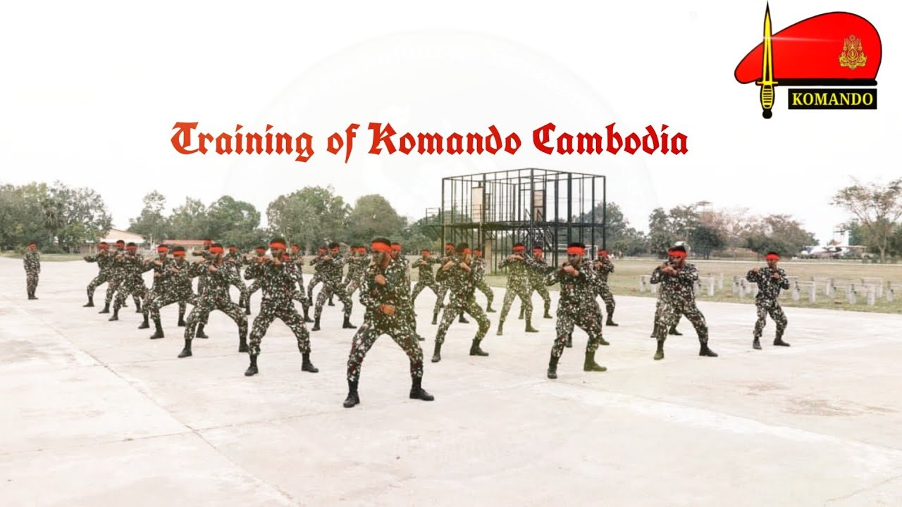 ការហាត់សមក្បាច់គុន ខ ភ ម#khmer #komando_cambodia - YouTube