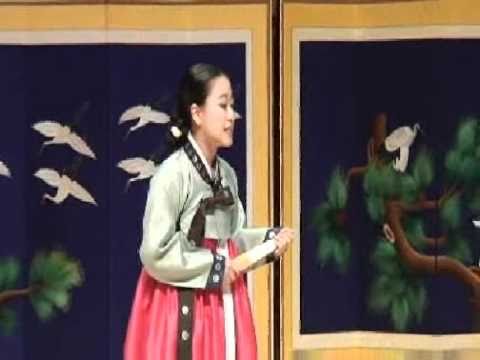 Pansori, korean traditional story telling music - YouTube