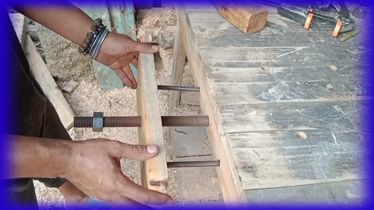 membuat alat penjepit kayu sederhana || ragum kayu rakitan - YouTube