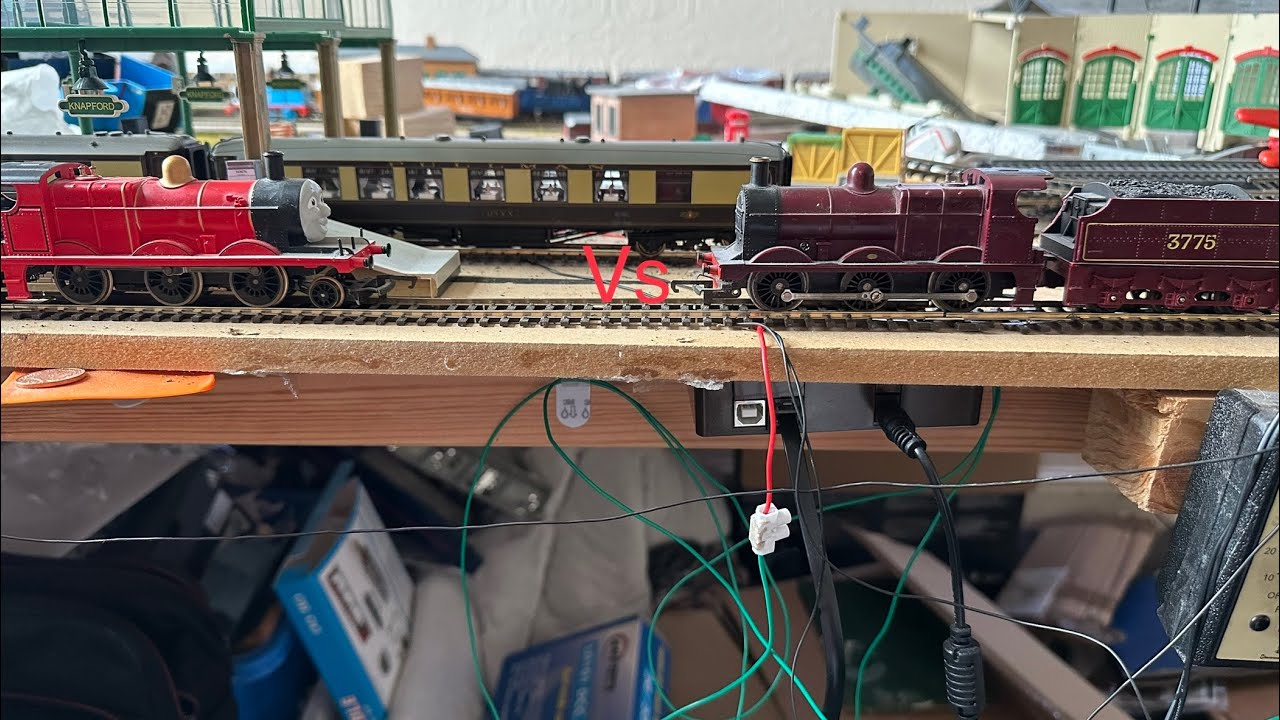 Hornby James vs hornby triang deely 3f - YouTube