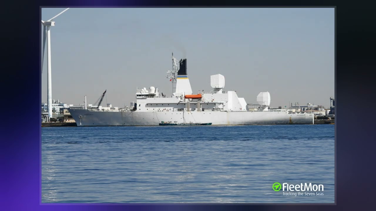 USNS Howard O. Lorenzen (T-AGM-25) - YouTube