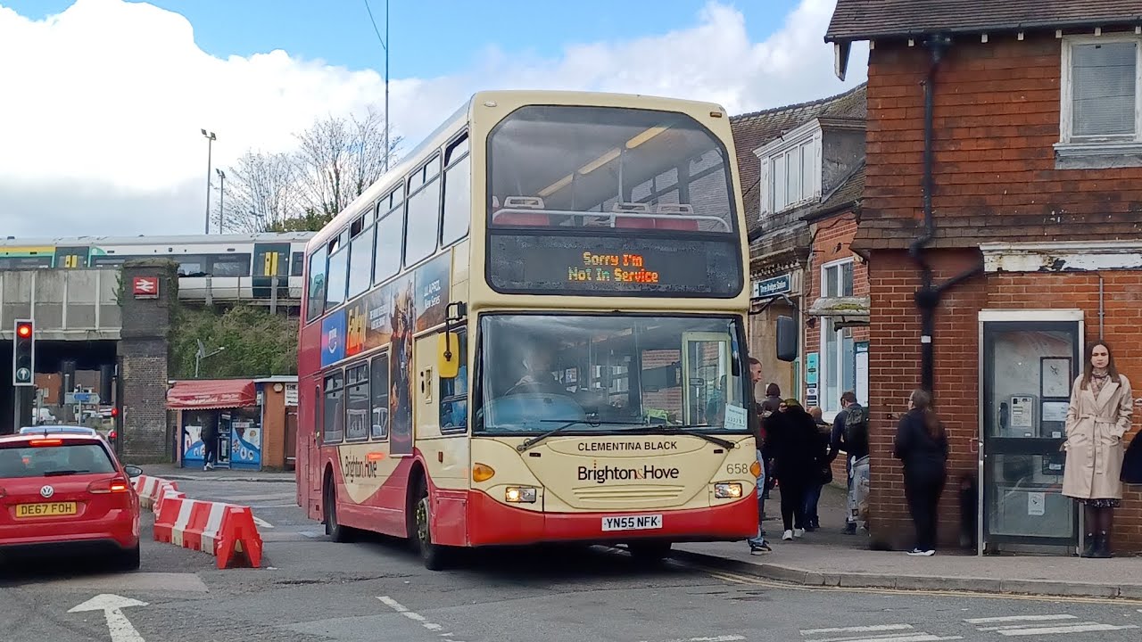 Buses at Three Bridges Station | Sunday 28th April 2024 - YouTube