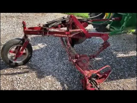 McCormick 27V Sickle Repair - YouTube
