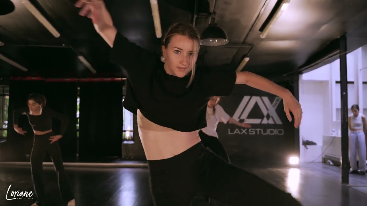 COME OUT & PLAY - Billie Eilish Chorégraphie de Loriane Cateloy-Rose - YouTube