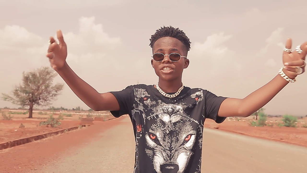 LIL M V MON HISTOIRE - YouTube