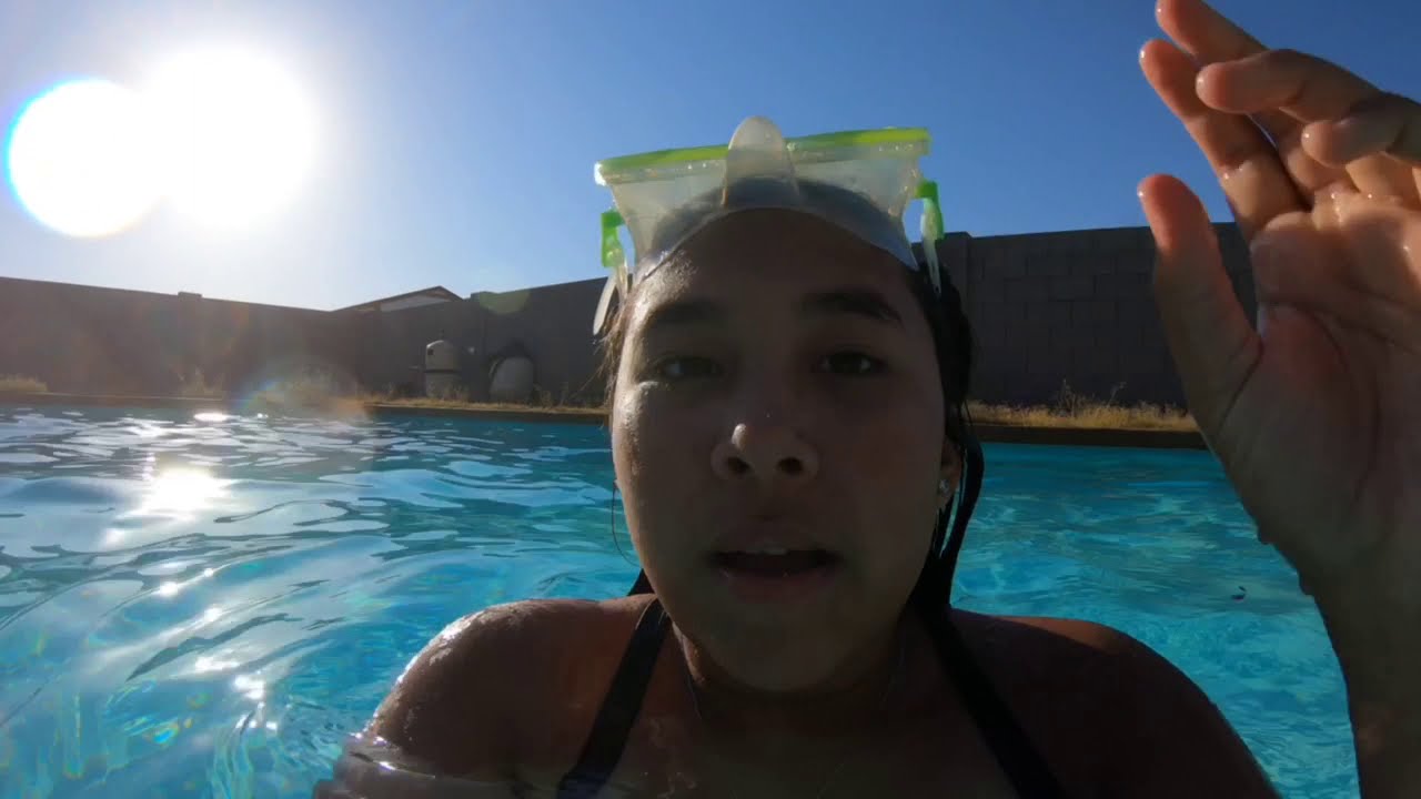 A Day In The Pool ( Dropped My GoPro)😱/E’s Vlogs #14 - YouTube