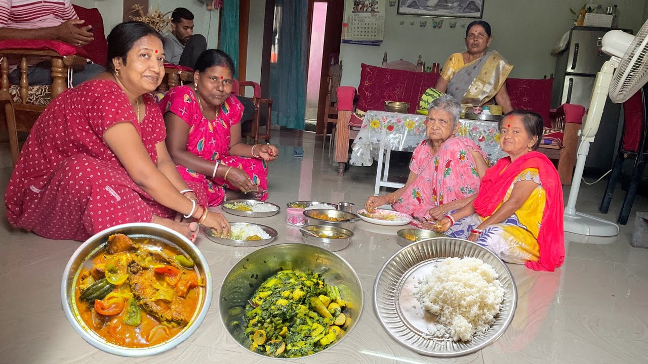 পালং শাক আলু দিয়ে আর মাছ টমেটো সিমলা মির্চ দিয়ে ঝোল😋 Palon shag aalu ...
