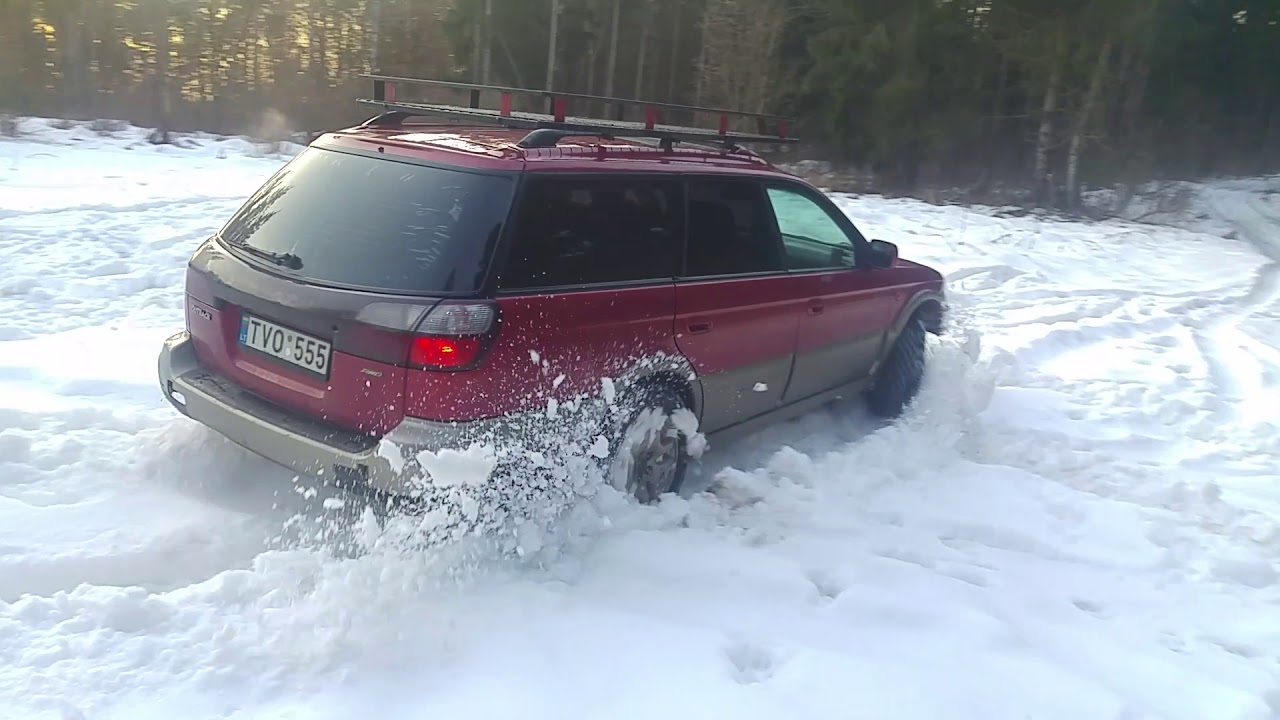Subaru deep snow fun - YouTube