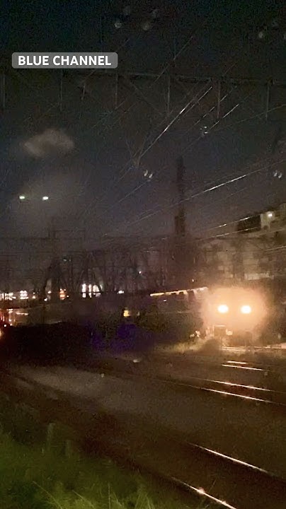 (貨物列車) 2024/09/11 2050レ EF210-119 + コキ20B トヨタロングパスエクスプレス (安治川口〜東京タ) #Shorts - YouTube