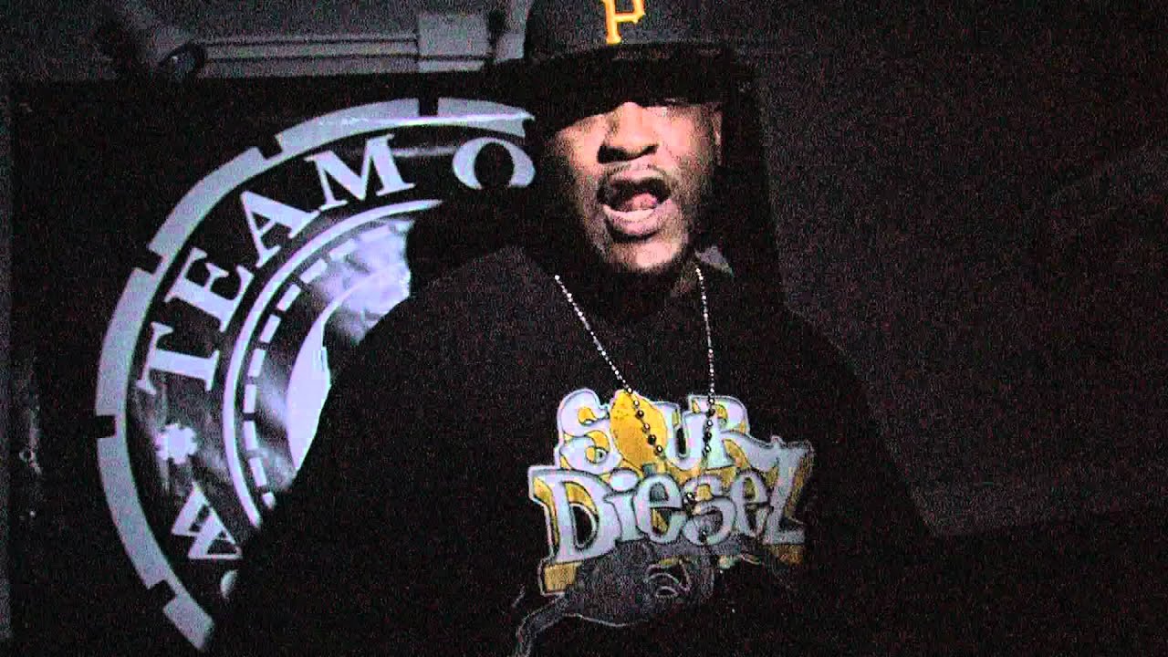 READY ROC - GO SO HARD VIDEO(PARIS FREESTYLE) - YouTube