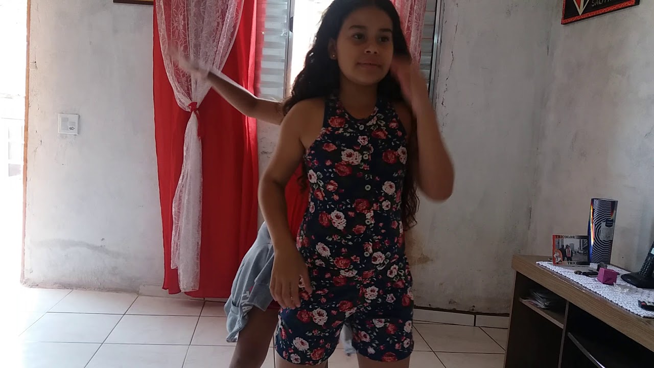 Eu Dançando Com A Minha Prima Youtube