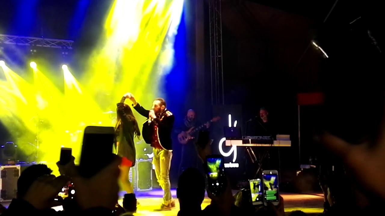 El Maki & María Artes - Loca (Murcia) - YouTube