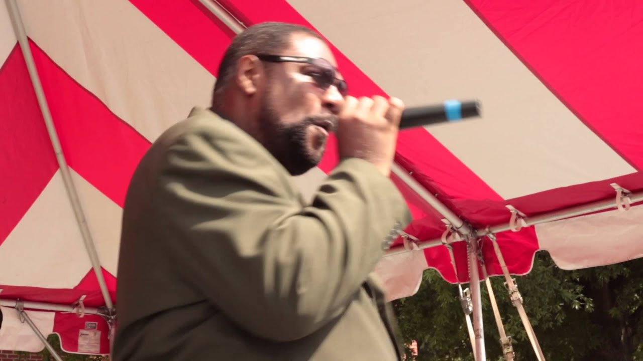 Jerry Adams performs at the 2014 West Fest - YouTube