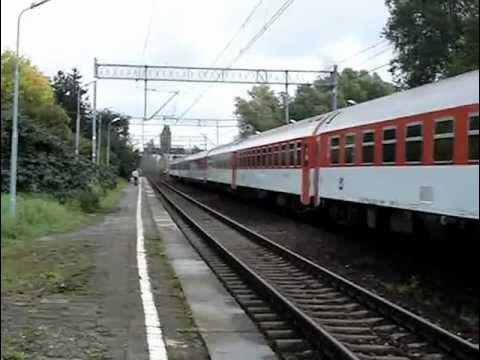 Ec "Praha" Warszawa Wschodnia - Praha hln - YouTube