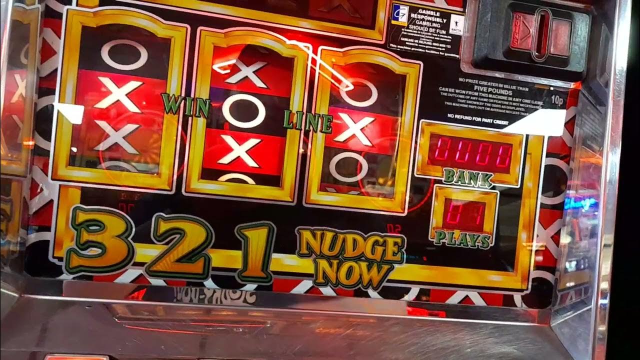Golden Game Fruit Machine at Planet Fun in Ingoldmells - YouTube