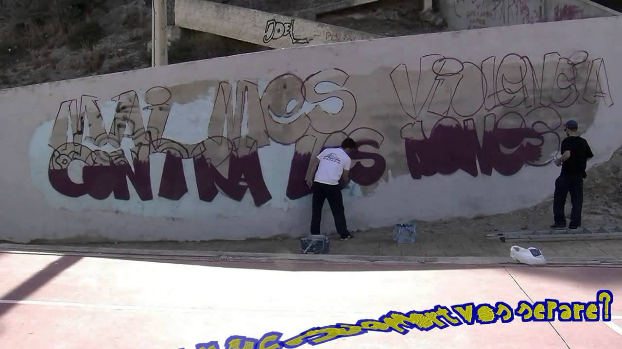 Graffiti "Contra la violencia de genero" Crome Wear Tv # 27 - YouTube