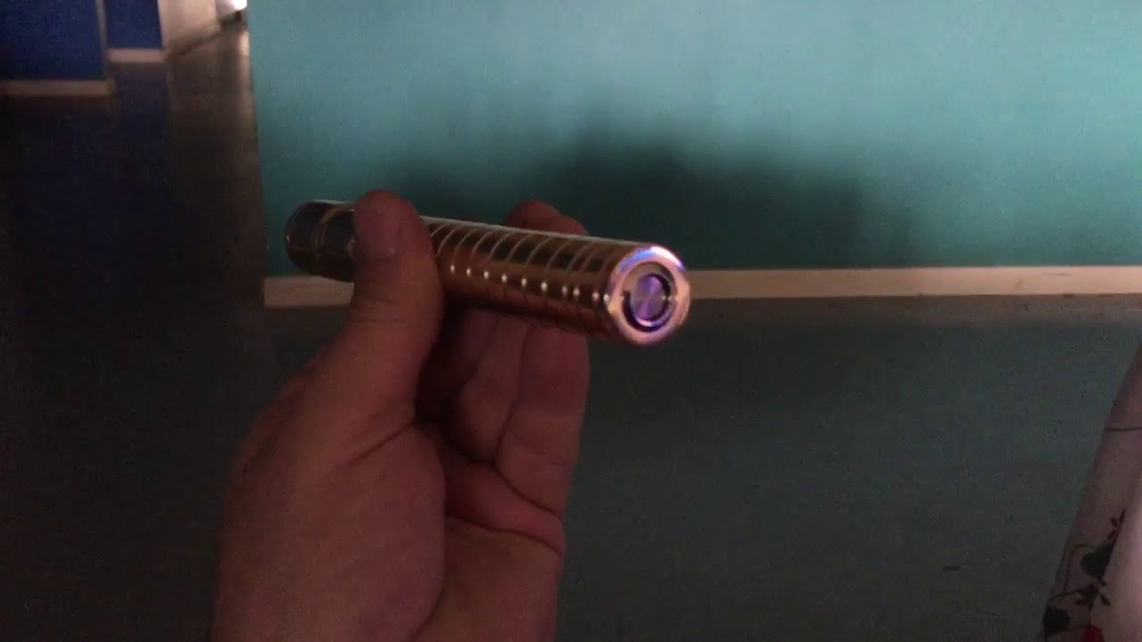Laser pointer 488nm Sharp - YouTube