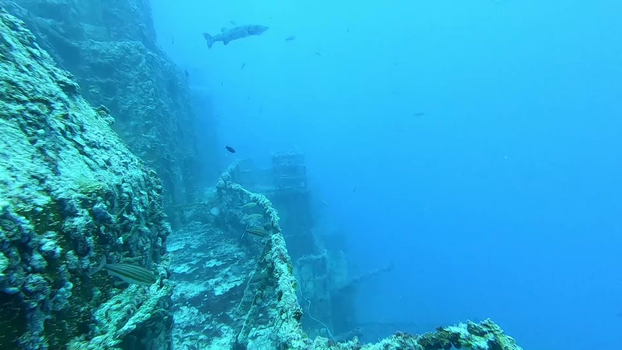 USNS General Hoyt S. Vandenberg (T-AGM-10) - YouTube