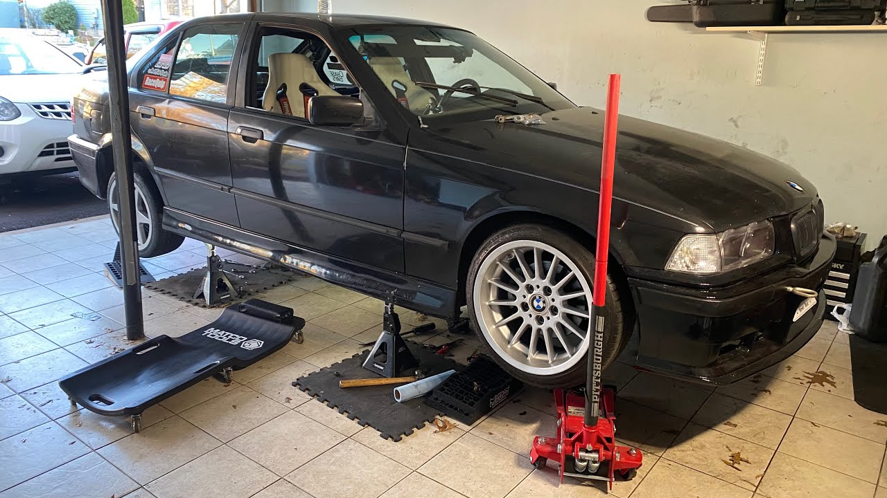 Selector rod joint and DSSR install E36 (drift build ep.13) - YouTube