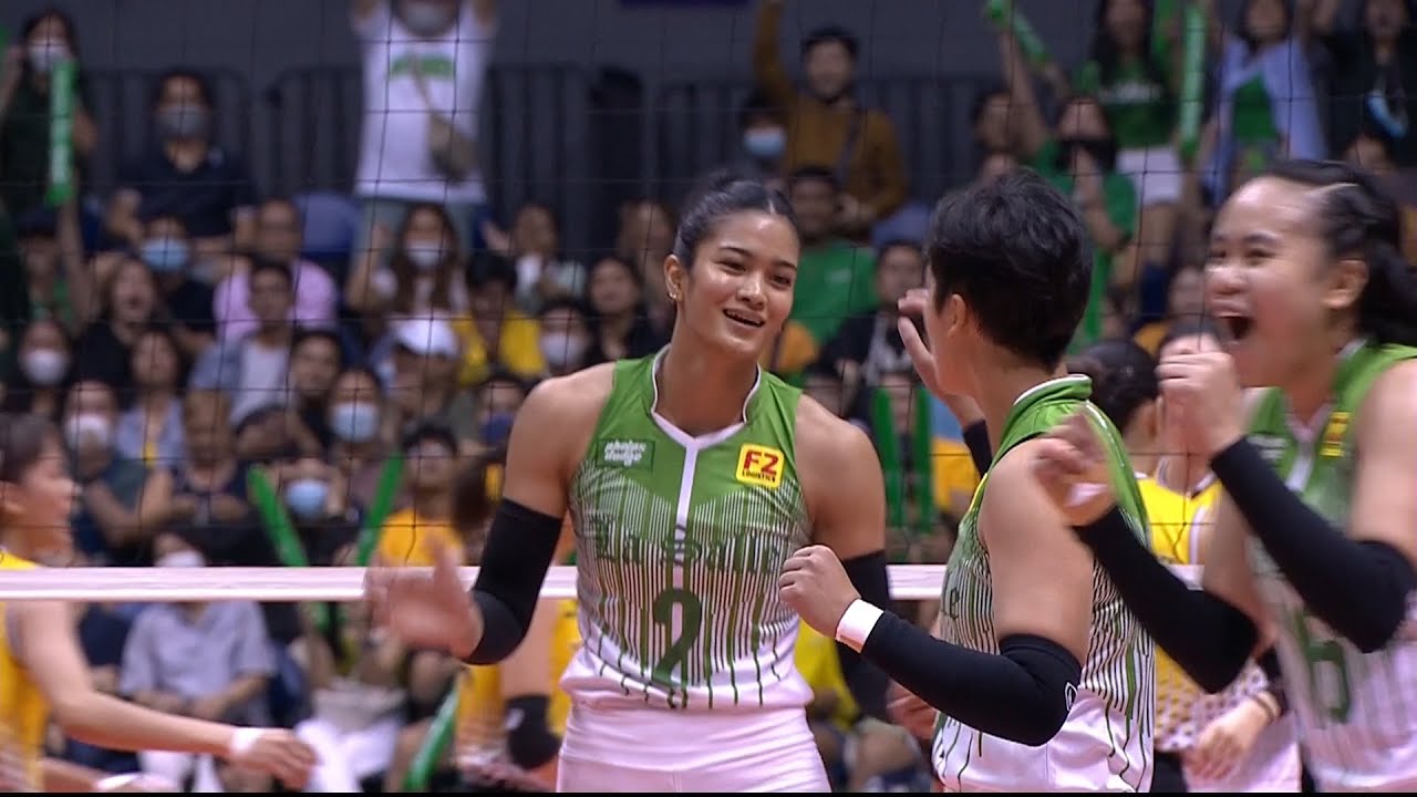 Fifi Sharma towers early for DLSU | UAAP Season 85 Women's Volleyball ...