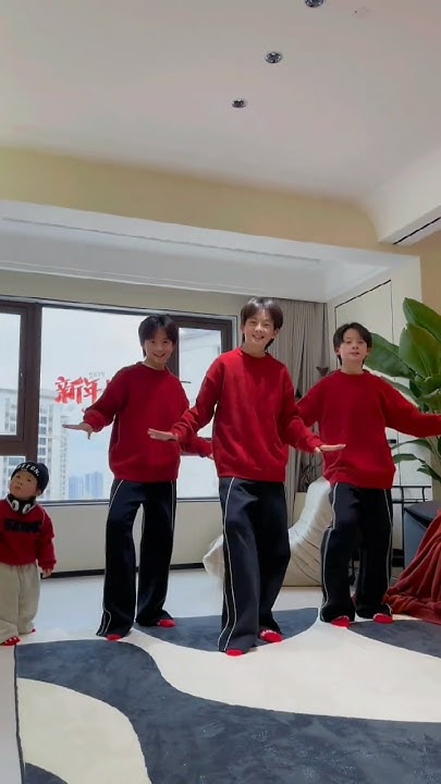 Wen's New Dance Video | Tian Zhi Wen | Tian Zhi Wen Family | Tian Zhi Wen Yi - YouTube