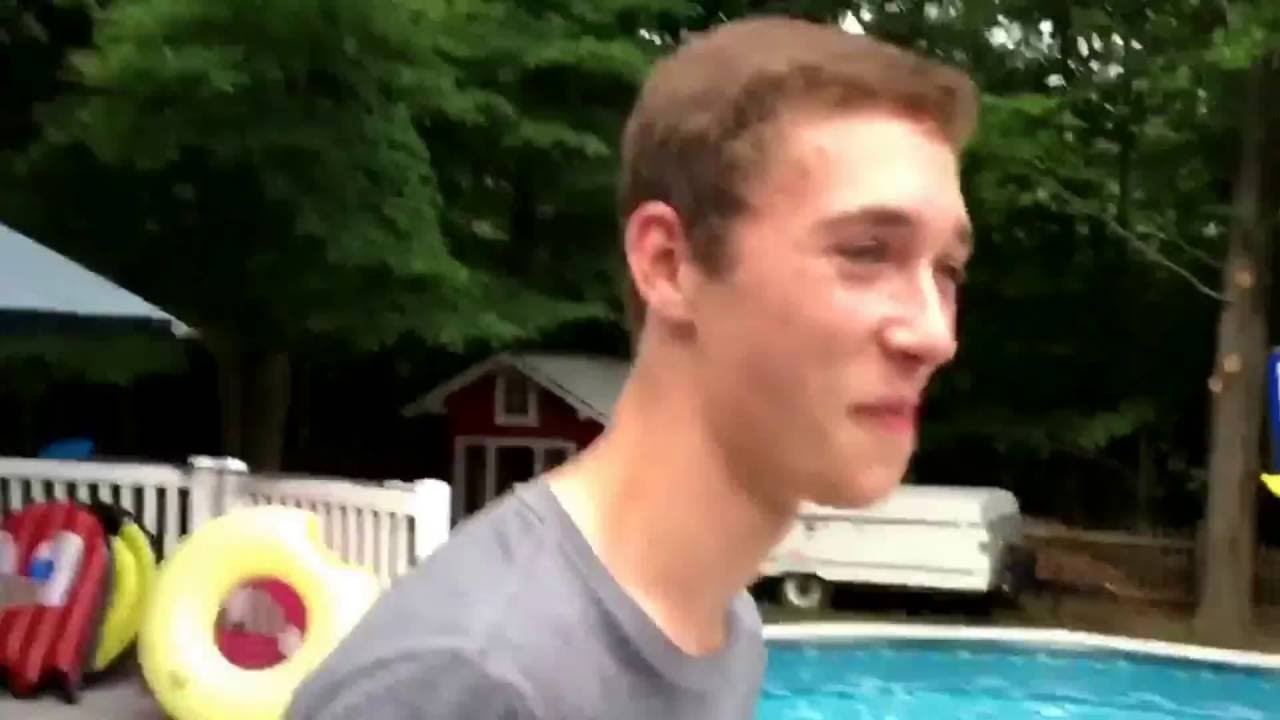 PEE IN WATER GUN PRANK BACKFIRES!!! - YouTube