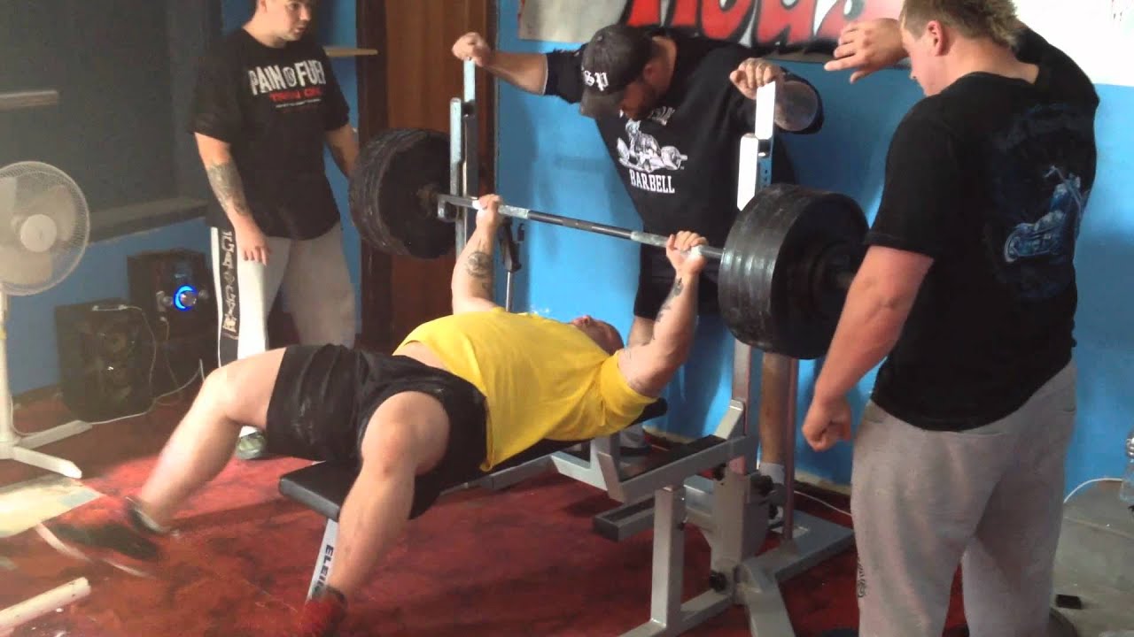 Wayne Howlett Benching 3 weeks out.mp4 - YouTube