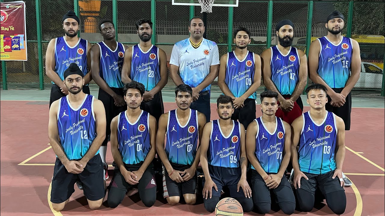 Lucknow Uni Vs LPU Ludhiana University Basketball Match - YouTube