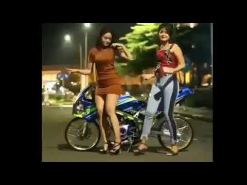 dj ngelabur langit ala goyangan ladies cewe cantik #djslow