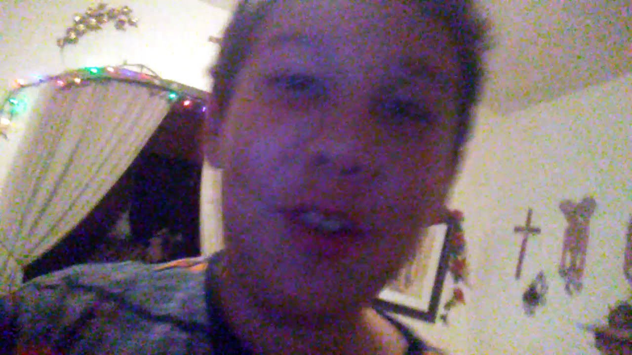 Sign my cast - YouTube