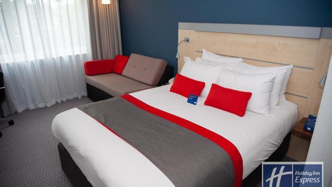 Holiday Inn Express Folkestone Channel Tunnel, an IHG Hotel, Folkestone ...