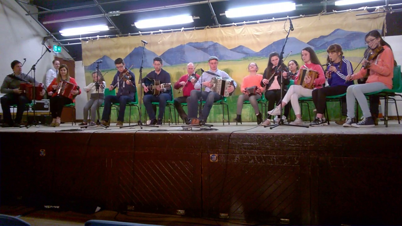 Fergus Bogue, Dinny Leonard & Friends - YouTube