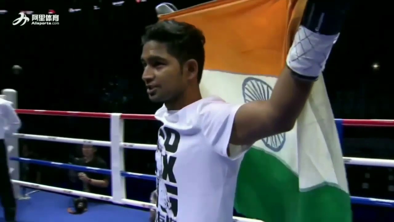 India🇮🇳 vs China 🇨🇳 boxing fight night|Ring walk with indian flag ...