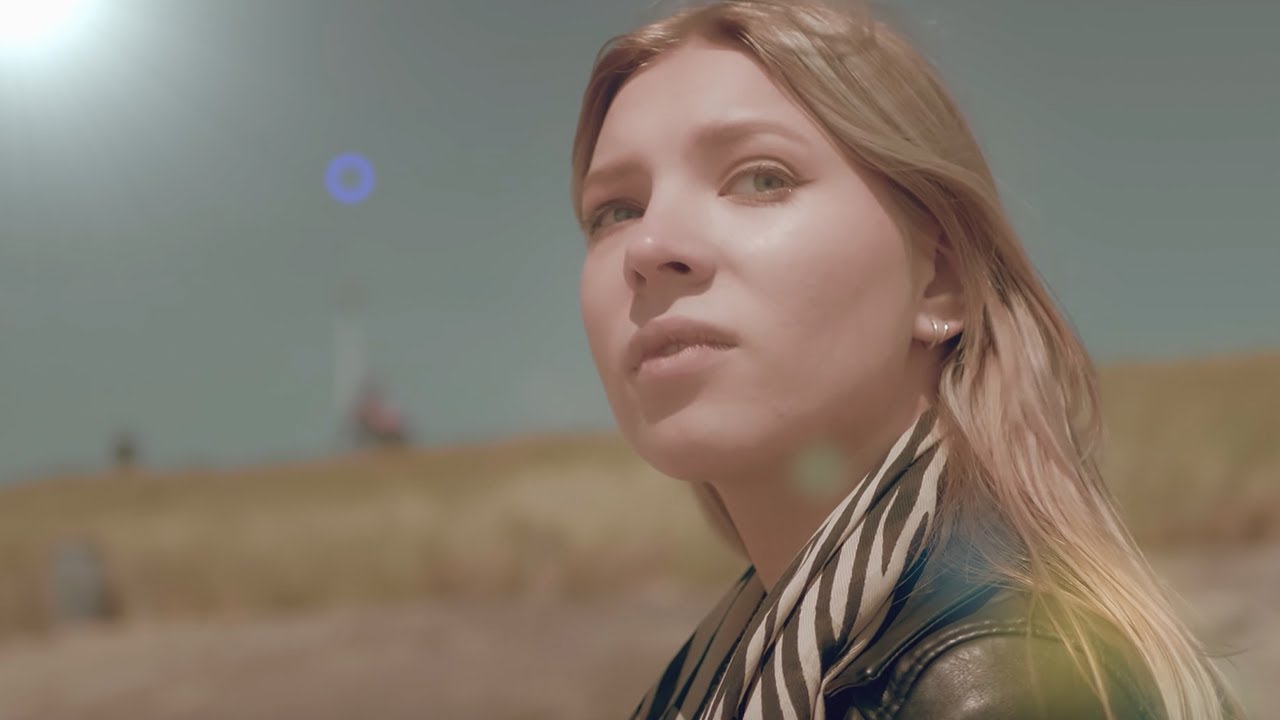 Melanie Ryan - Frames (Official Video) - YouTube