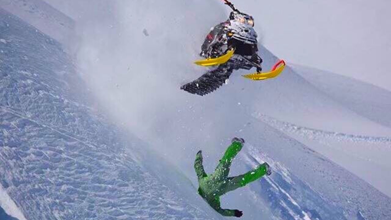 Biggest Snowmobile Sends Fails/Wins 2021 - YouTube
