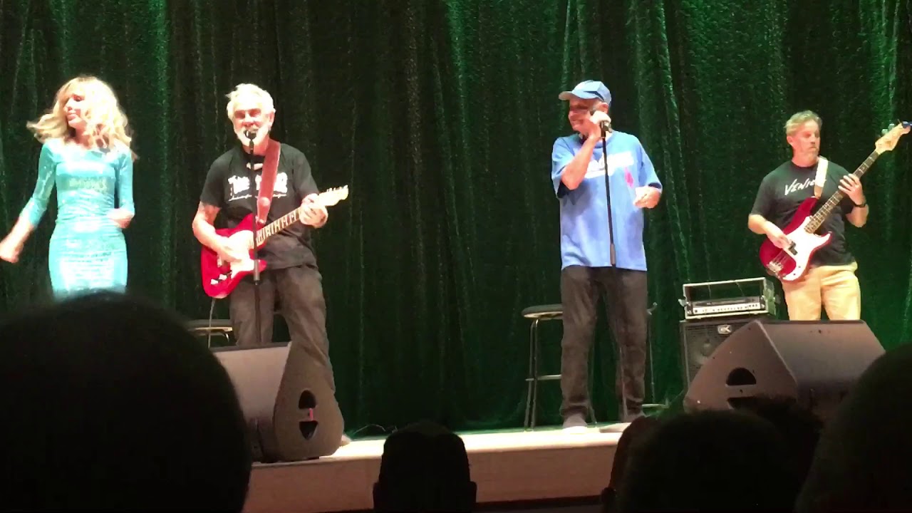 Cheech and Chong - Mexican Americans/Beaners/You Got It Legal (Live in ...