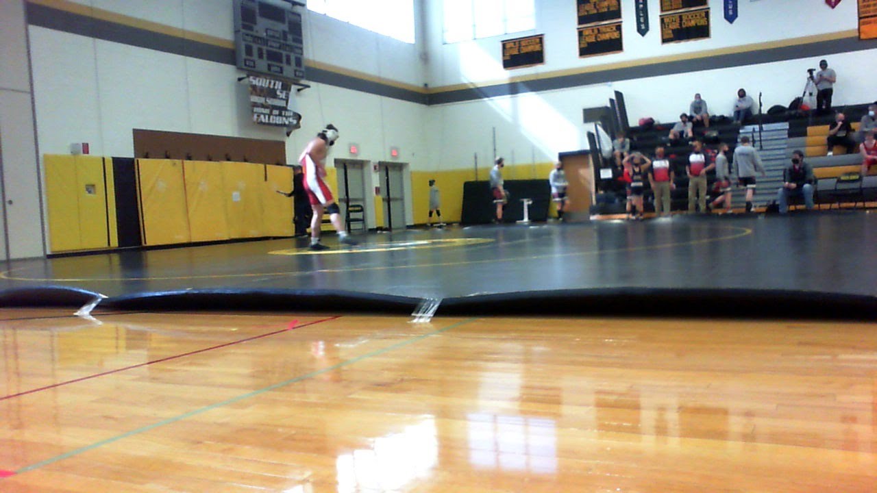 Logan Winnie vs Andrew Henning-Hammondsport - YouTube