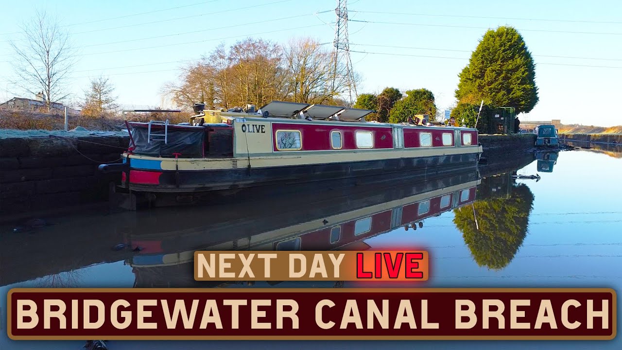 HUGE BRIDGEWATER CANAL BREACH NEXT DAY LIVESTREAM - YouTube