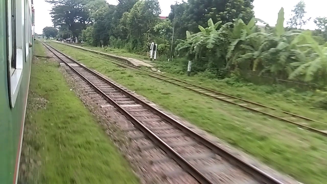 Beautiful TURNA Express crossing the Kumira Railway Station - YouTube