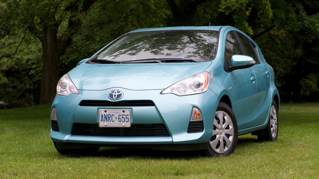 2019 Canadian Black Book Best Retained Value Award Winner Sub-compact ...