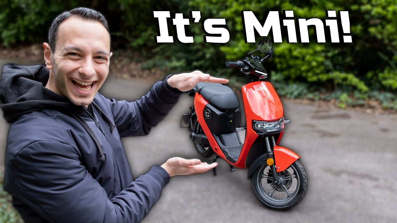 Super Soco CU Mini review (2025): A Ridiculous Bike! - YouTube