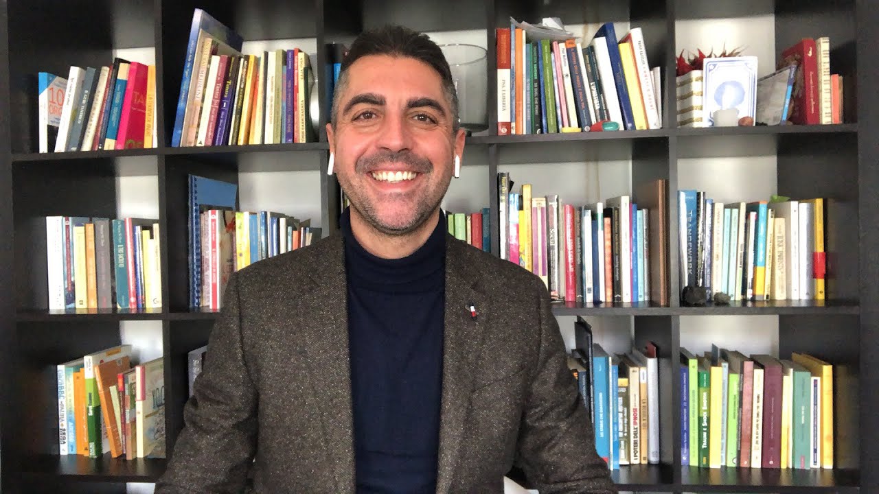 Manuel Mauri Diretta YouTube del venerdì - YouTube