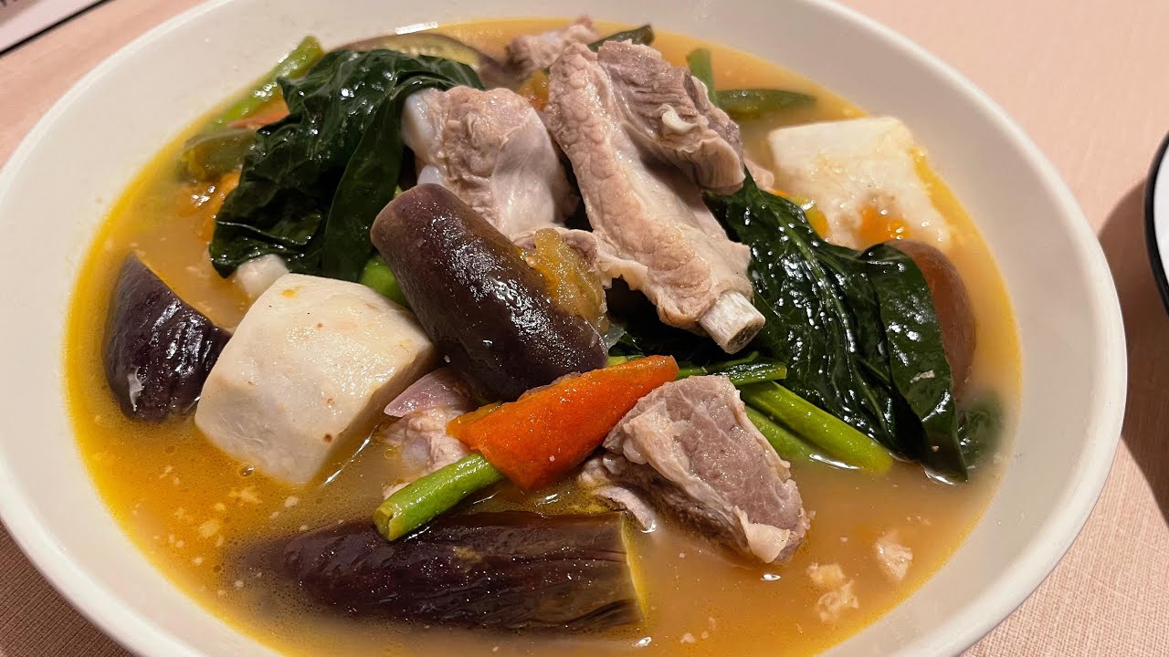 Filipino Pork Ribs Sinigang (Cooked by my British Husband) | Happy ...