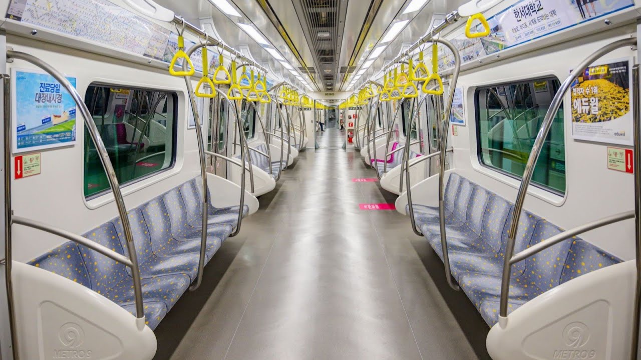 America metro train - YouTube