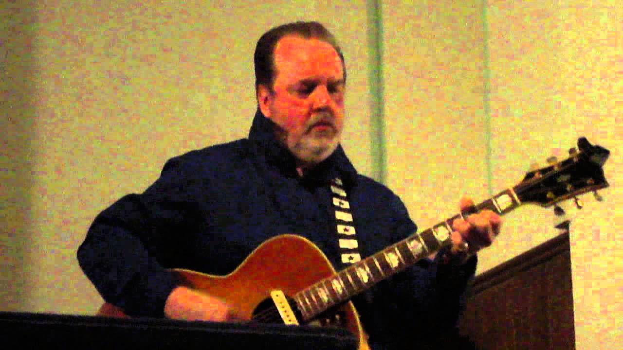 Pete Wylie (Wah! Heat!) - Sinful (Live at Laugharne Festival) - YouTube