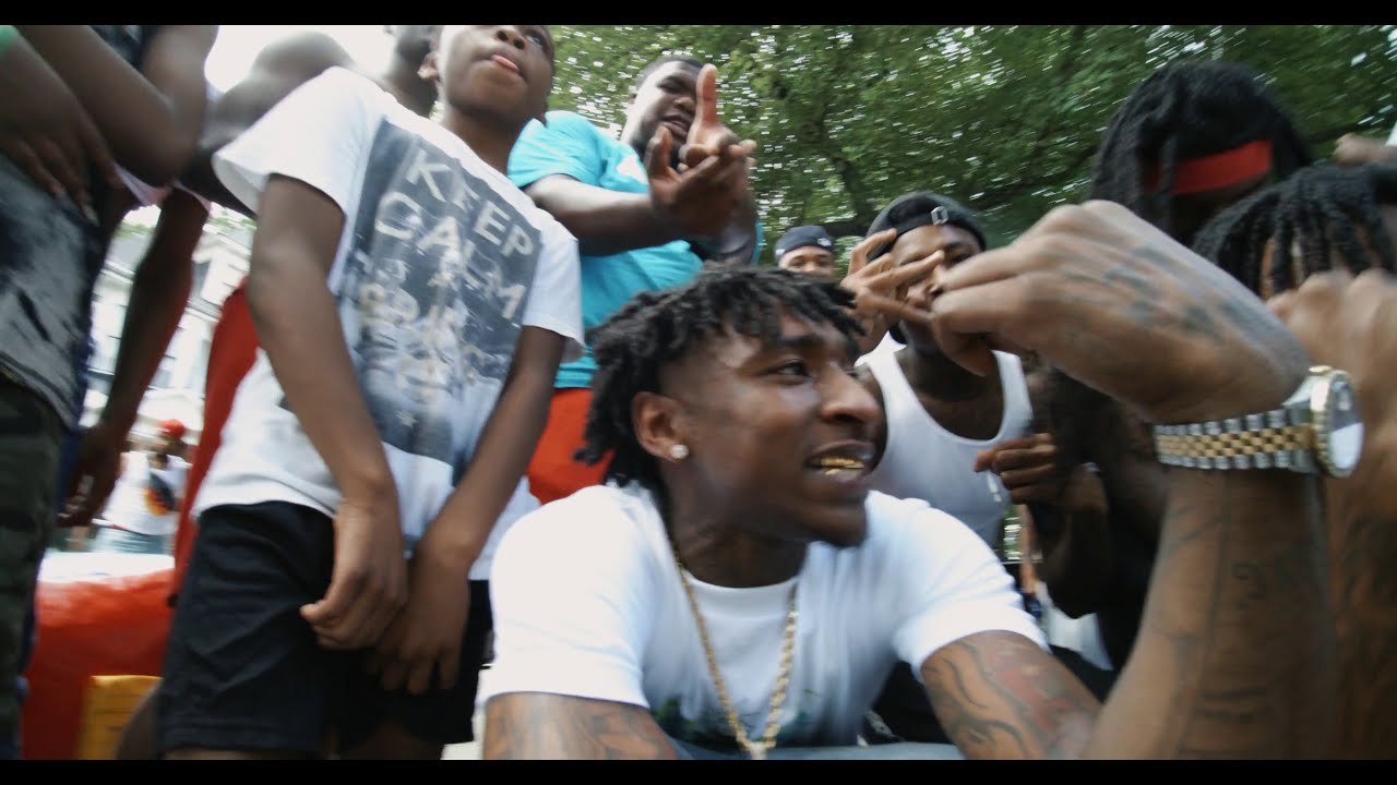 La4ss - Pop1 Pop 2 (OFFICIAL MUSIC VIDEO) - YouTube