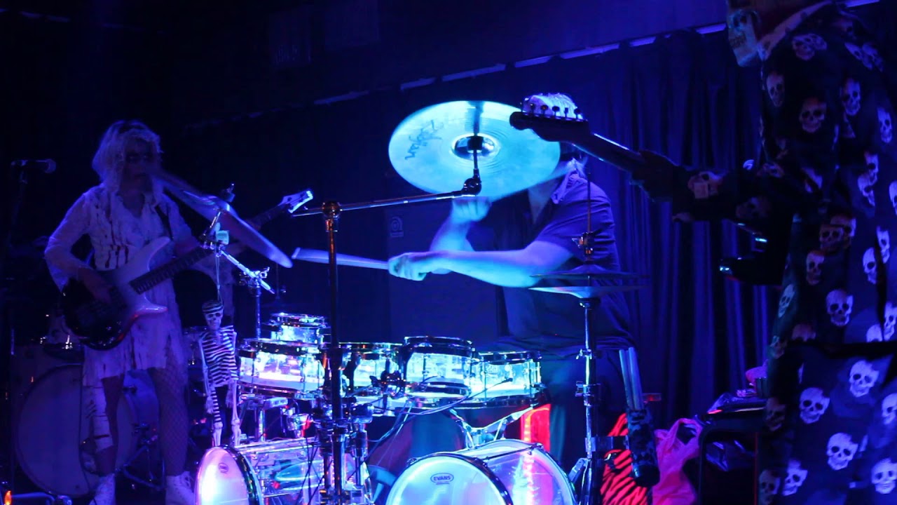 HALLOWEEN Drum Solo in 15/8 over the Theme To The Exorcist By CHRIS ...